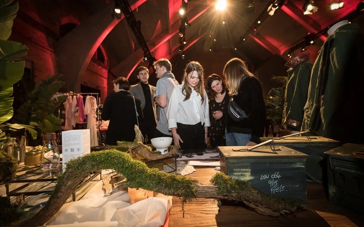 VIEW.18 – Exhibition - AMD Akademie Mode & Design